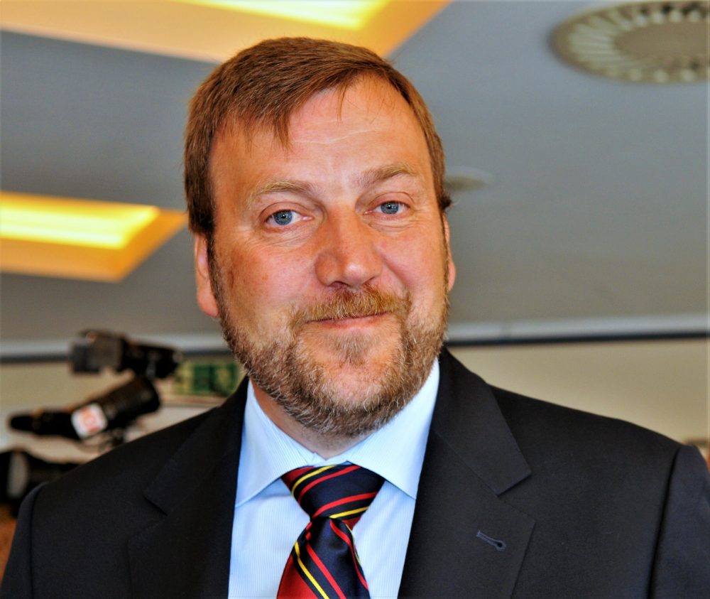 Dirk Lehmann übergibt Ruder bei Becker Marine - an Bord